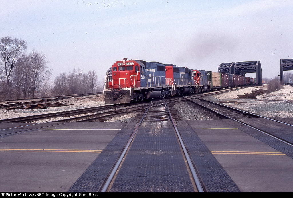 GTW 5900, 5914, and 6203